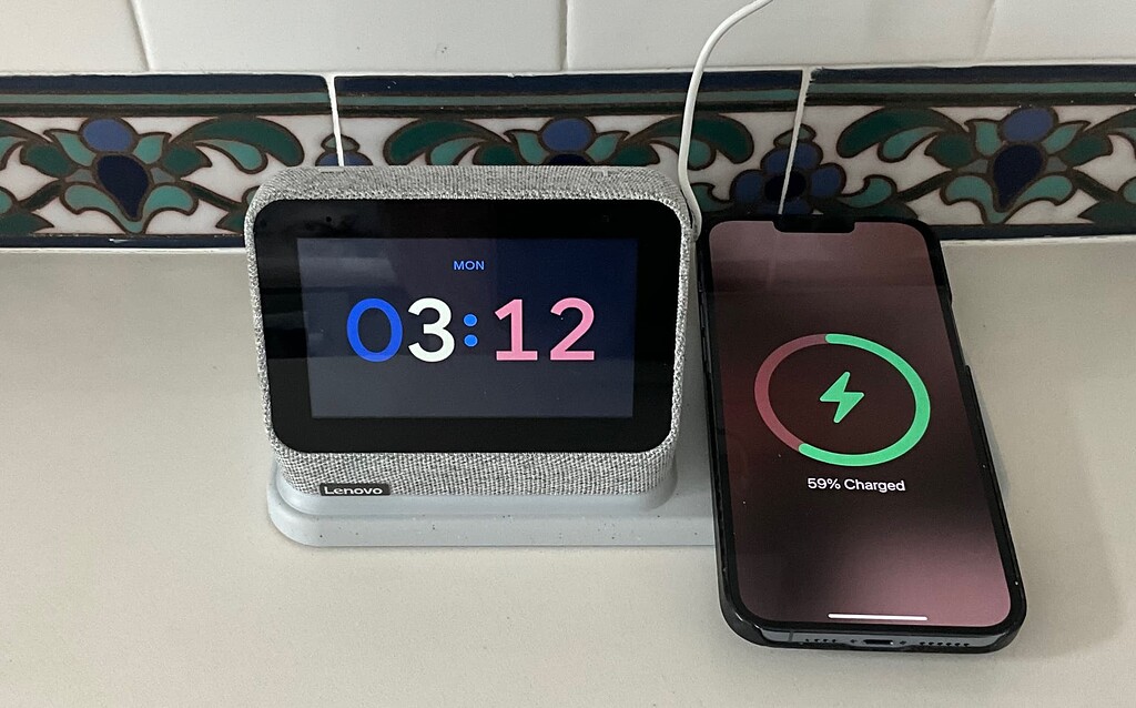 Cute little touchscreen / smart alarm clock / BT speaker / charging ...